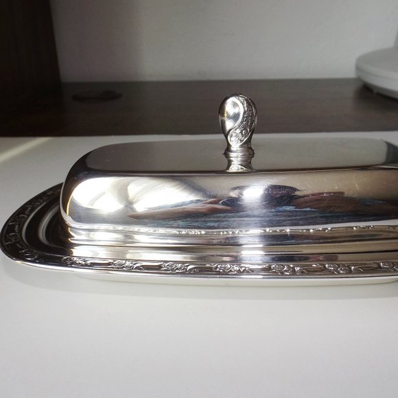 Oneida | Dining | Oneida Silver Plated Butter Dish Ev53 | Poshmark